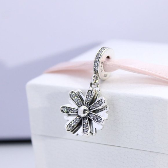 Pandora | Jewelry | Pandora Sparkling Daisy Flower Cz Dangle Charm ...